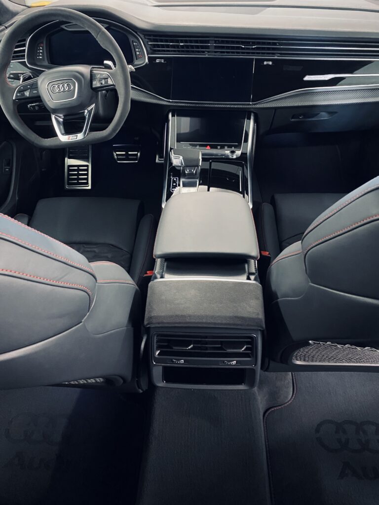 KOMPLETNÍ ČIŠTĚNÍ INTERIÉRŮ AUT – Wellness4Car